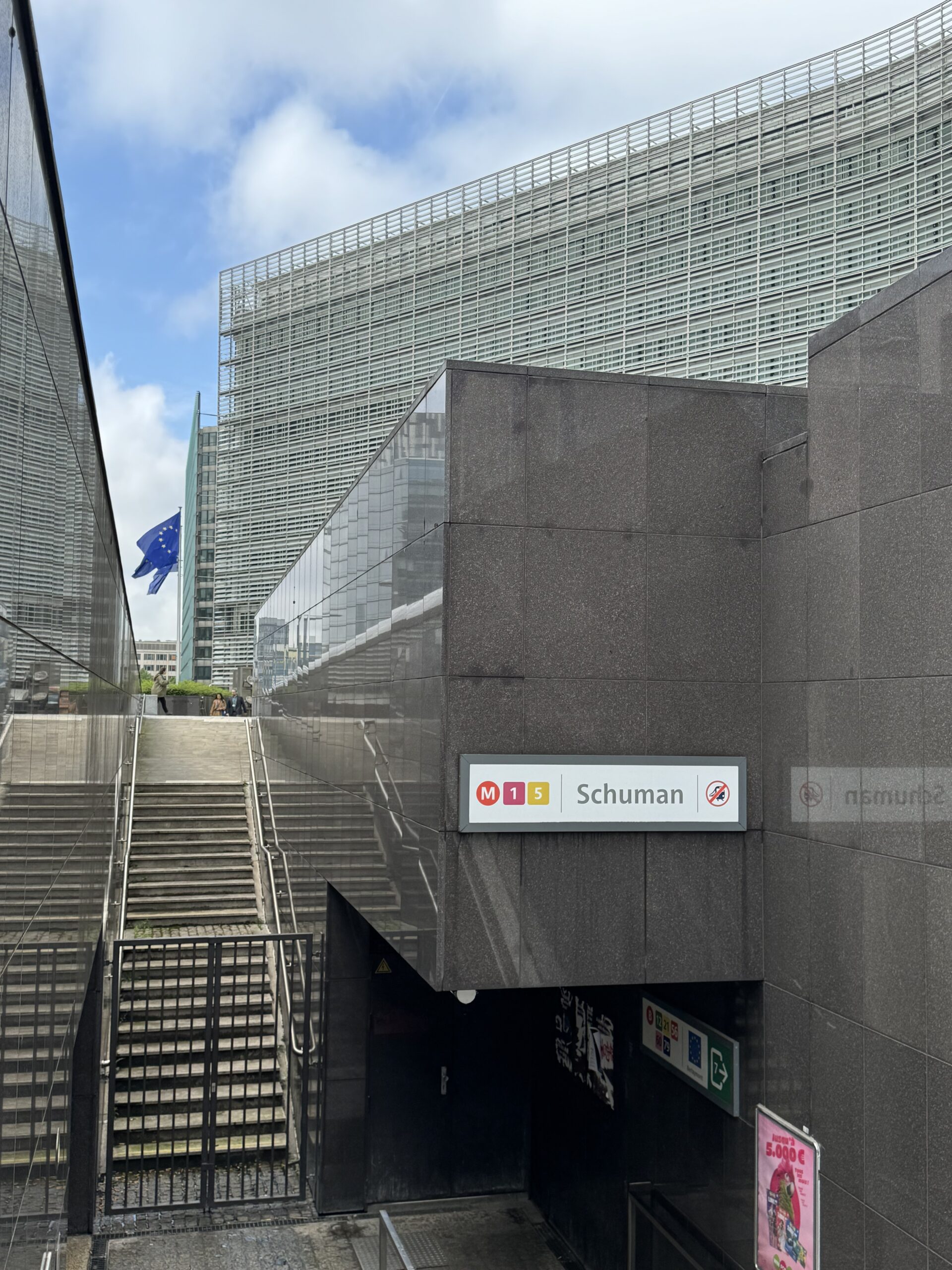 Schuman (Rond-Point) - MIVB